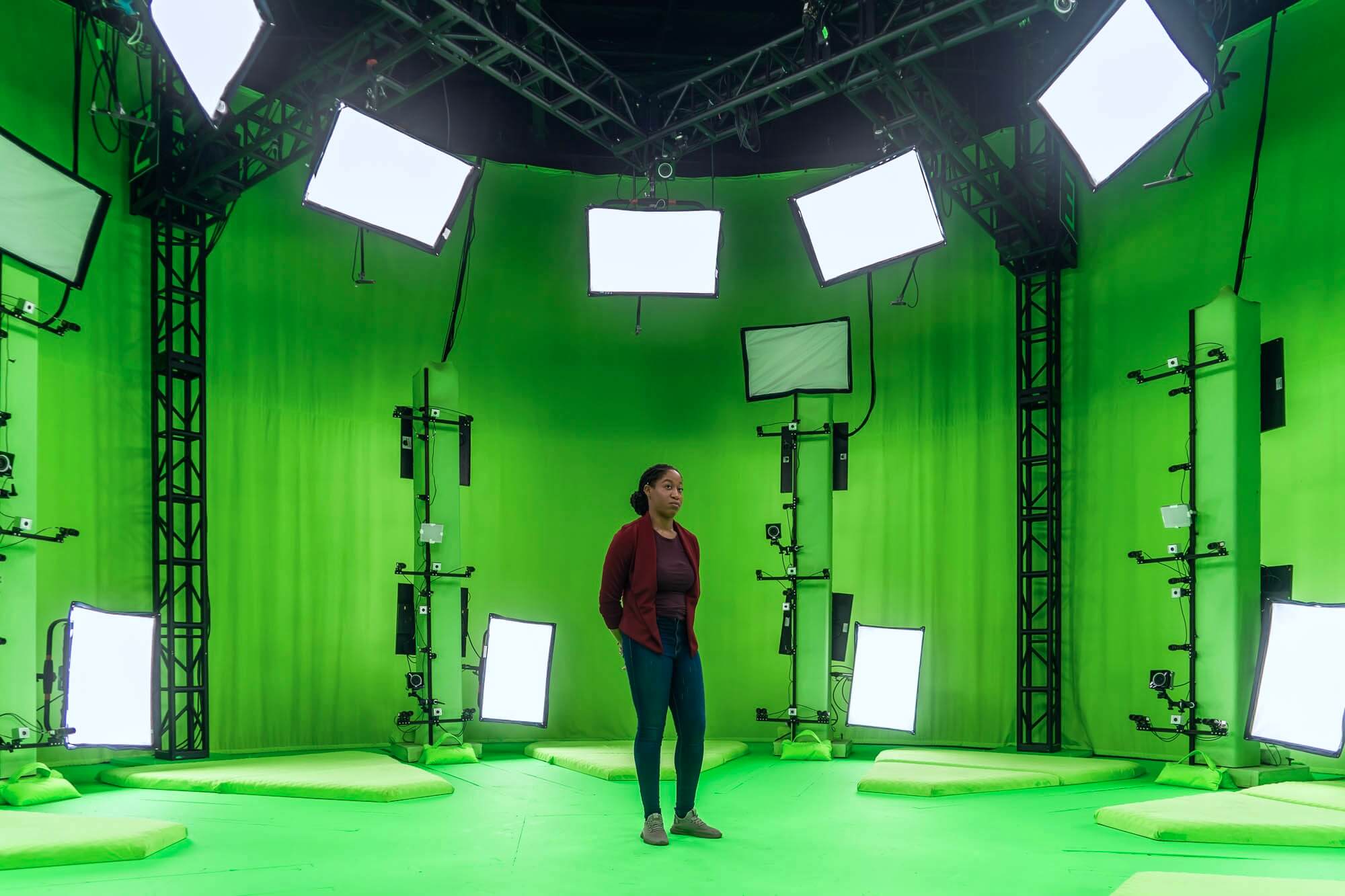 H&M x Simone Rocha AR Pop-Up Book – Metastage